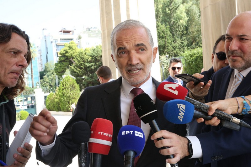 Σαλμάς: «Αν δεν το κάνει ο Σαμαράς, θα το κάνω εγώ» – Υπαινιγμοί για ...