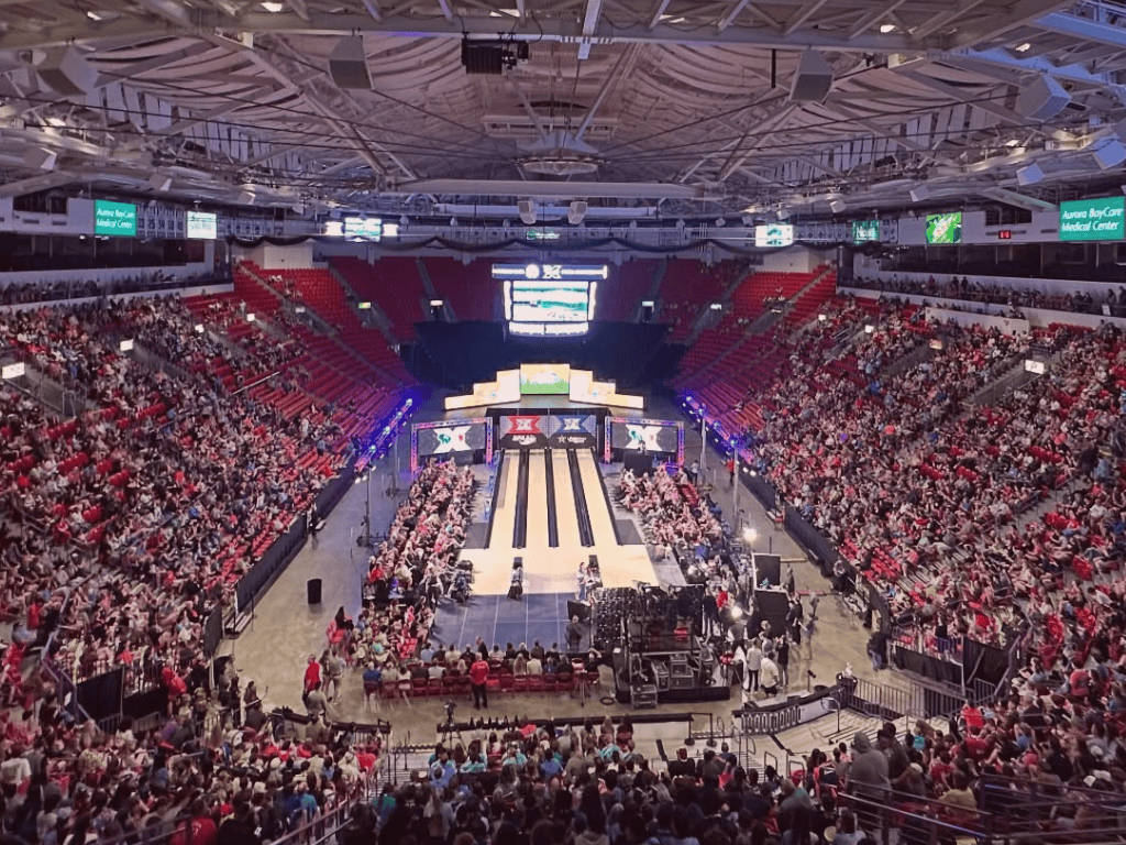 Bowling’s Back in the Arena: The Night It Finally Felt Like a Real ...