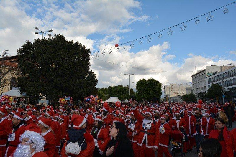 Χριστούγεννα: Χαμος στο Santa Run στα Χανιά