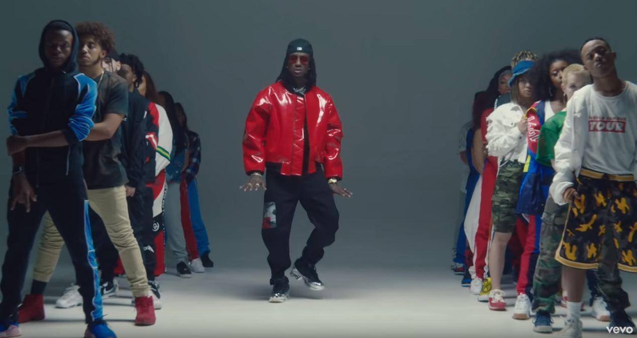 «Renegade challenge»: Το νέο χορευτικό που κάνει χαμό στο Tik Tok