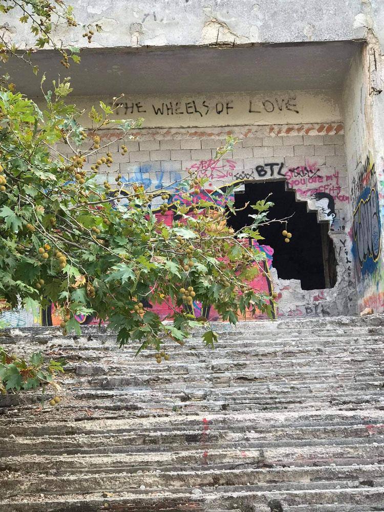 Σανατόριο Πάρνηθα: Το ακατάλληλο κτίριο