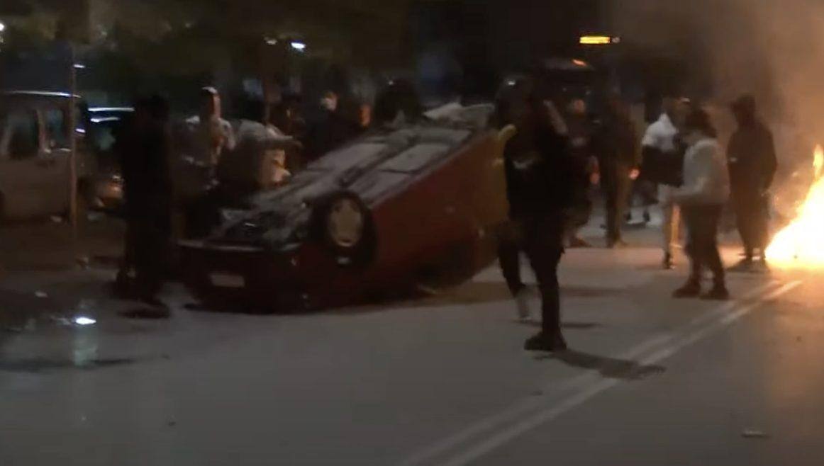 Ρομά : Πέθανε ο 16χρονος που πυροβολήθηκε