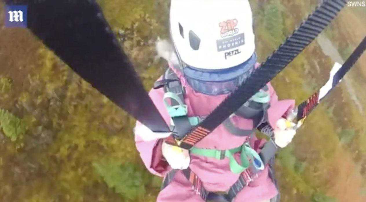 Περίεργα : Η 91χρονη που κάνει zip line (vid)