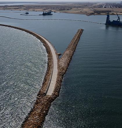 Breakwaters & Groins