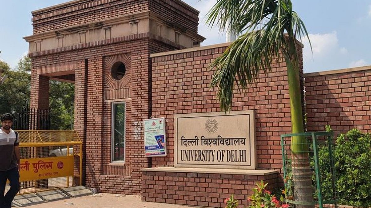Delhi University student moves HC against exam on Eid day as student ...