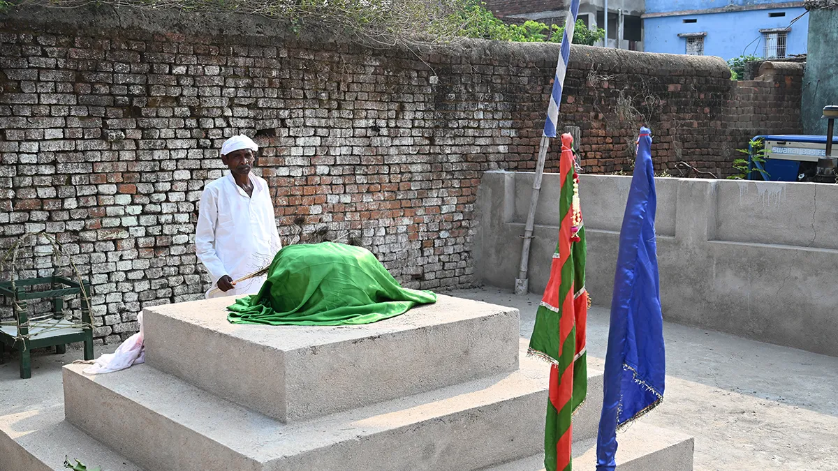 Maktoob - West Bengal govt passes OBC Bills removing 77 Muslim ...