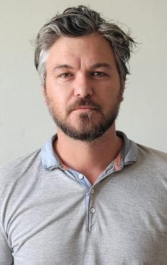 Rynard is an Actor & Model from Cape Town - Mixfame.com