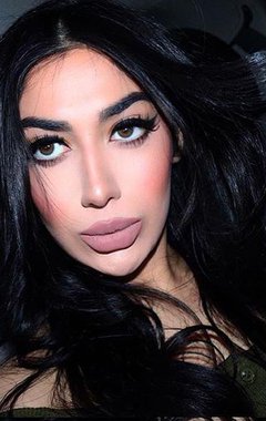 Henna is an Actor & Model from Dubai - Mixfame.com