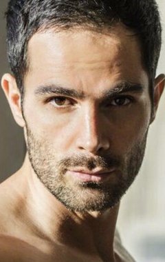 Mehdi is an Actor & Model from Dubai - Mixfame.com