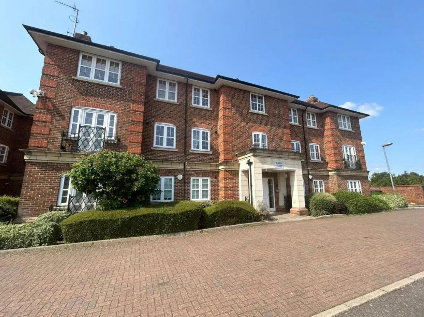 Flat 11, Bianca Court, 3 Marchant Close, Barnet, London, NW7 2GD
