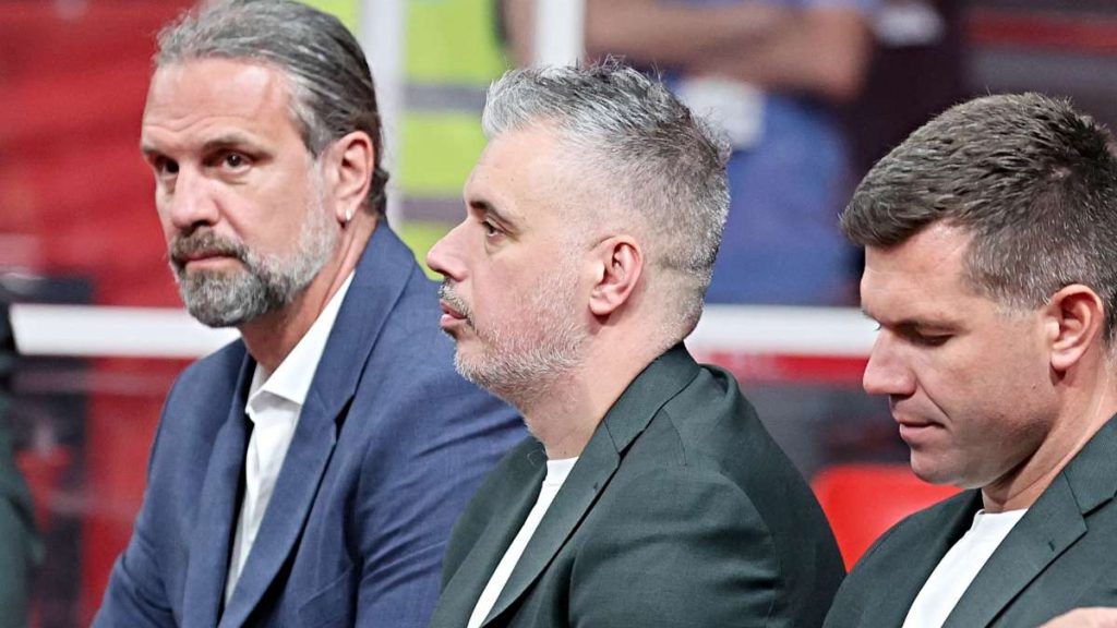 Κοντός: «Απόπειρα συγκάλυψης της ντροπής – Μπακαλόχαρτο αντί για Φύλλο ...