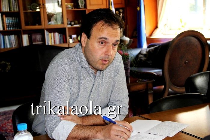 Αιχμηρός ο Παπαστεργίου: Δεν χρειάζεται να…"σηκώνεις πάντα το χέρι"!