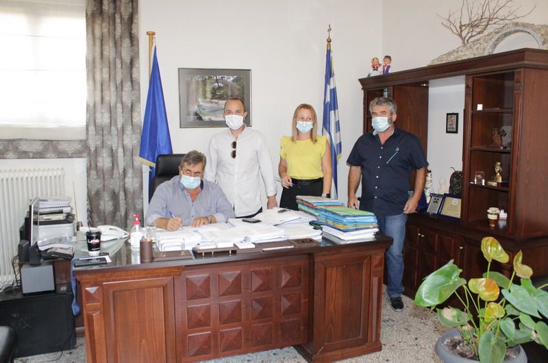 Υπογράφηκε η σύμβαση του έργου «ΣΥΝΤΗΡΗΣΗ ΣΧΟΛΙΚΩΝ ΚΤΙΡΙΩΝ 2020 ...