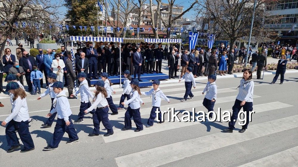 28η Οκτωβρίου: Τι ισχύει για καταστήματα και επιχειρήσεις, πώς θα ...