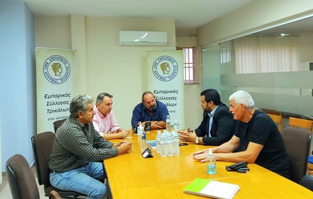 Στον Εμπορικό Σύλλογο Τρικάλων ο ο Δήμαρχος του Δήμου Ύψωνα Λεμεσού