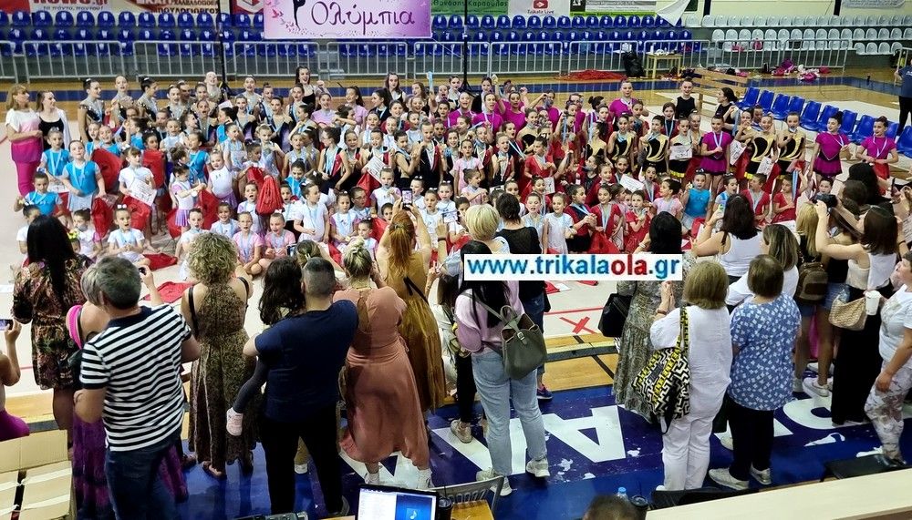 Φανταστικές επιδείξεις από τις μικρές και μεγάλες αθλήτριες της ΟΛΥΜΠΙΑ ...