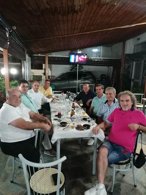 Συνάντηση παλιών συμμαθητών Πιάλειας
