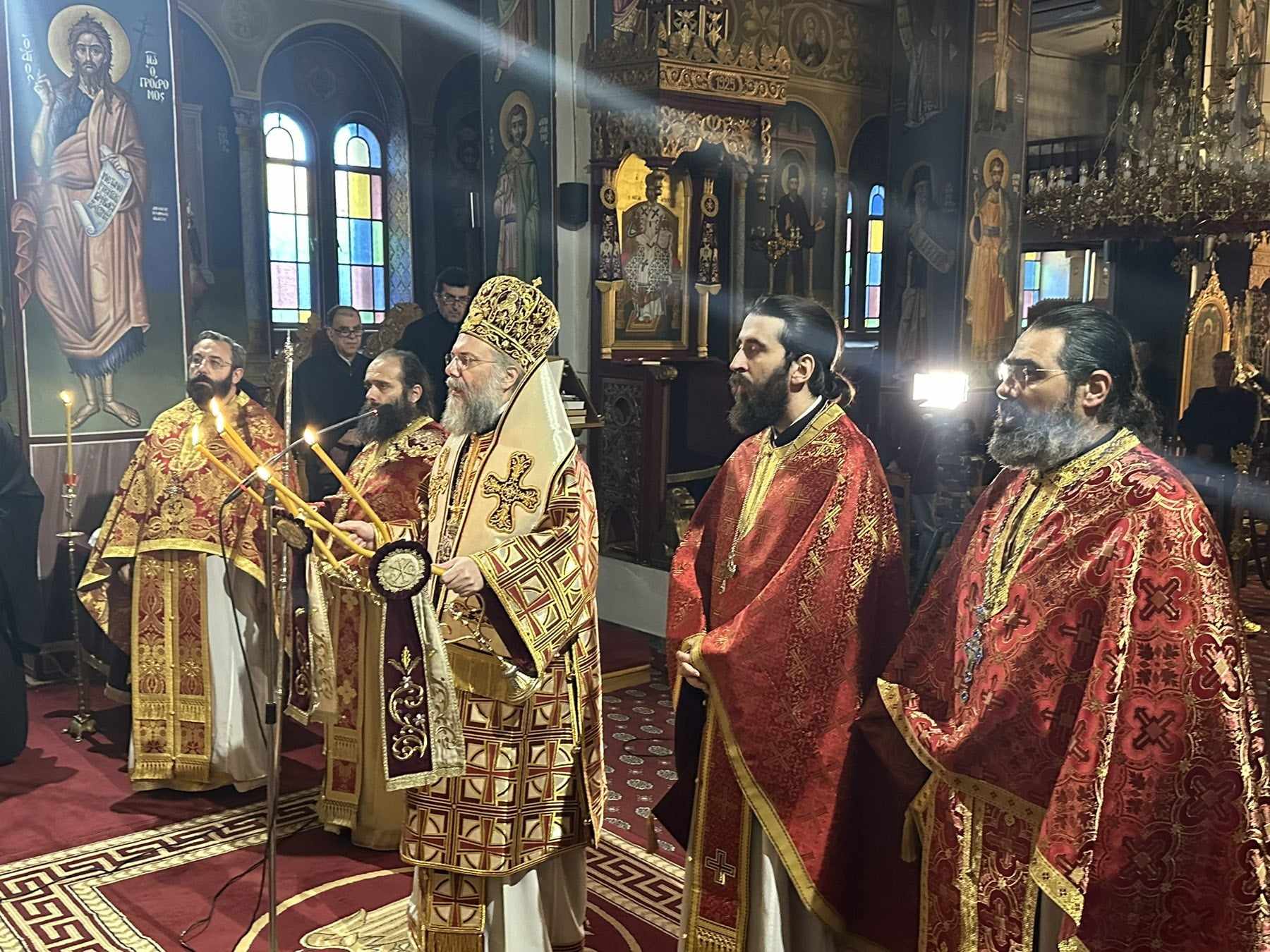 Τα Τρίκαλα τίμησαν τον “δικό τους” Άγιο Εφραίμ