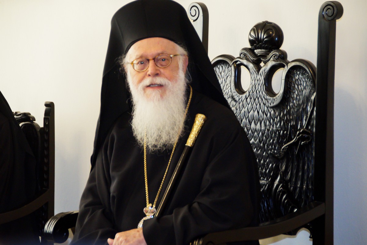 Αρχιεπίσκοπος Αναστάσιος: Κρίσιμες οι επόμενες 48 ώρες