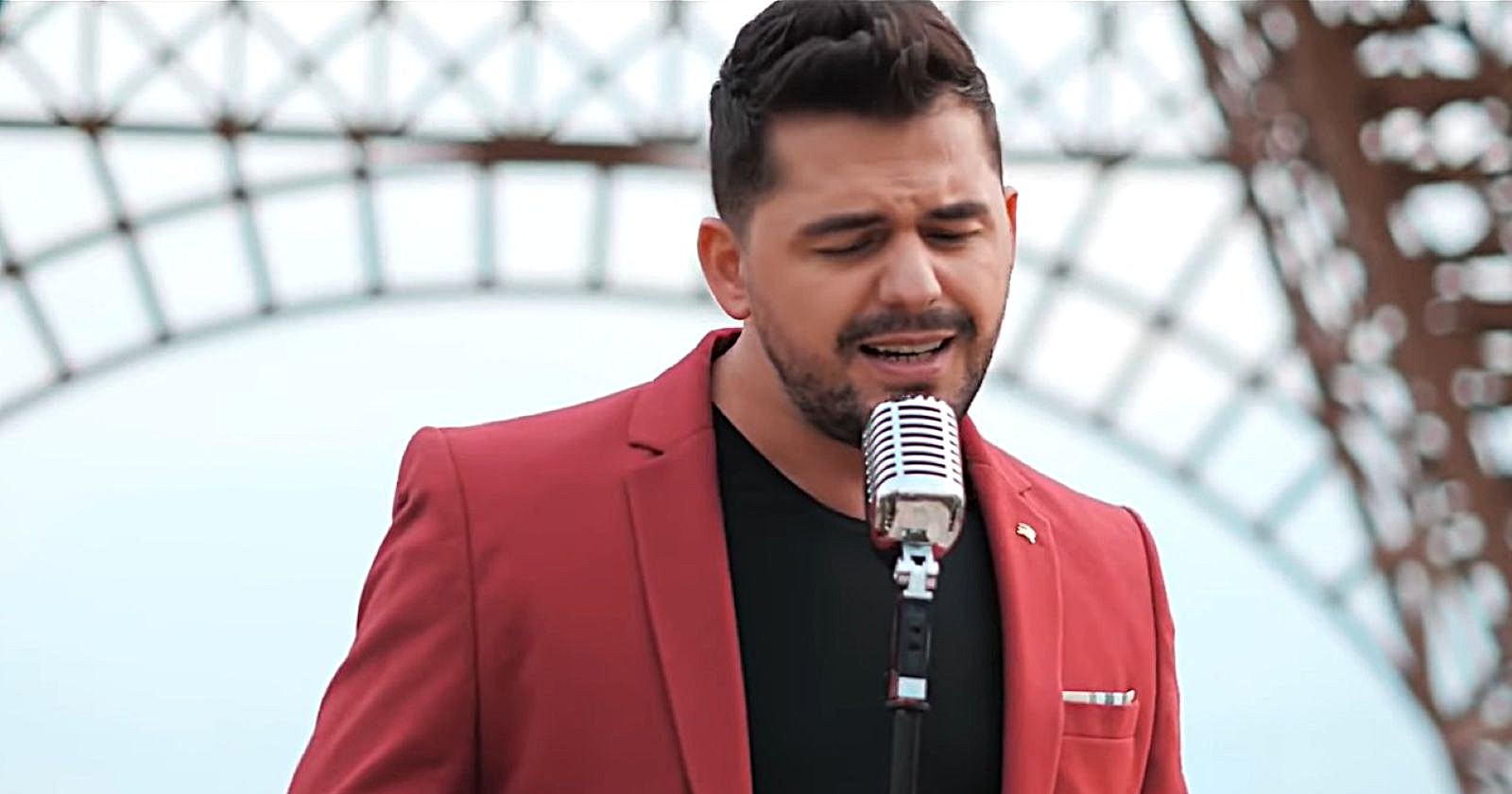 Nonton bokep tante indo