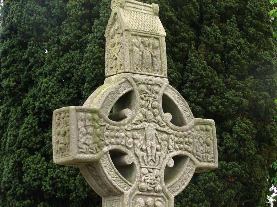Early Medieval Monastic Sites By Joseph Colletti (Usa)